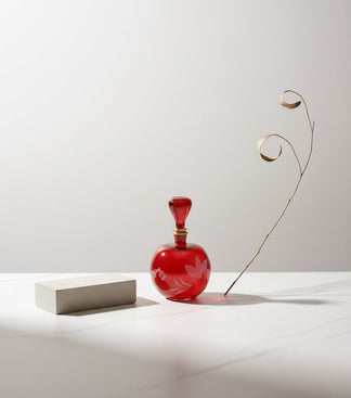 Red Perfume Bottle with 14K Gold | Les Trois Pyramides